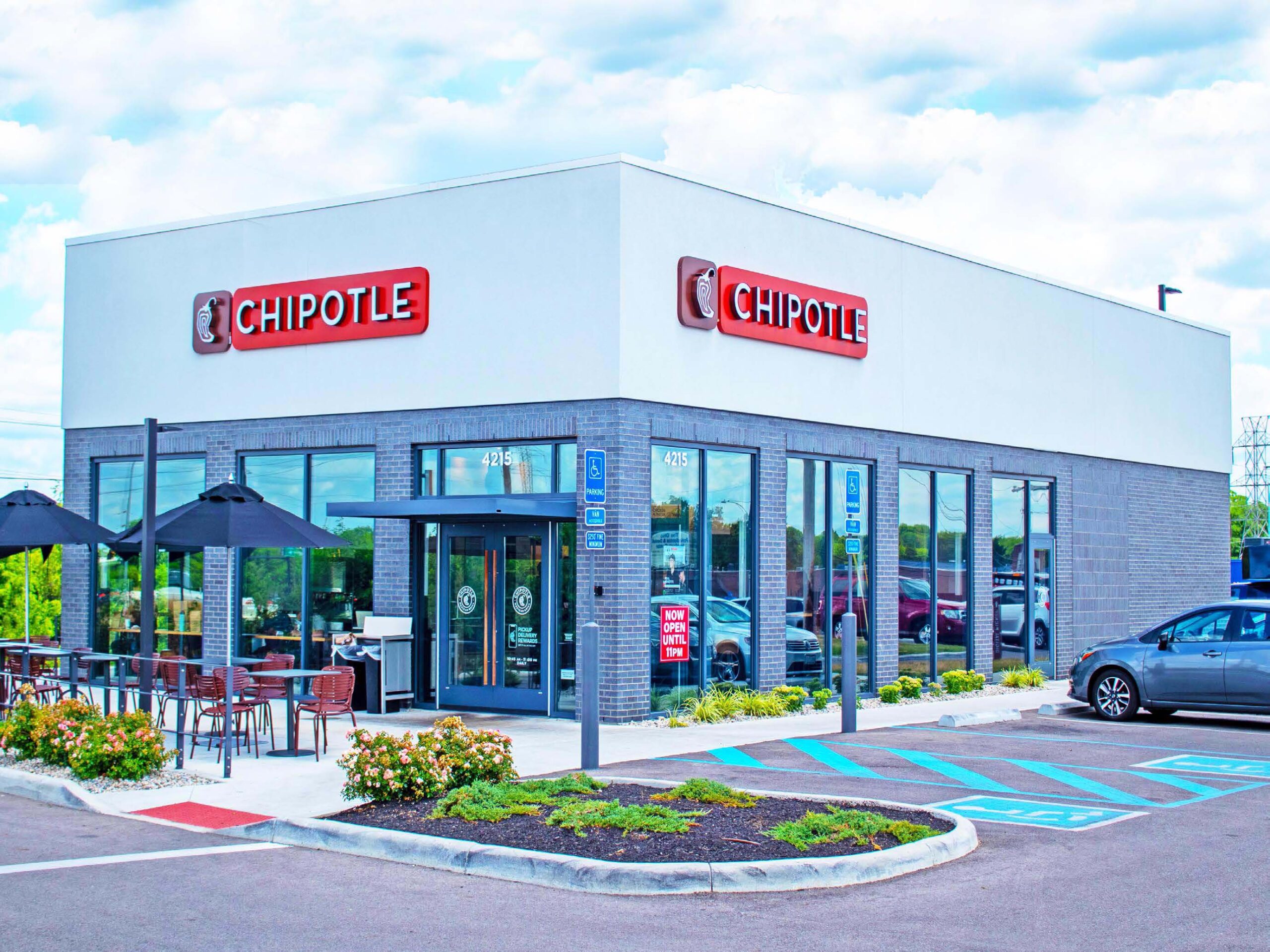 Chipotle – Dayton, OH - Net Lease Advisory Group